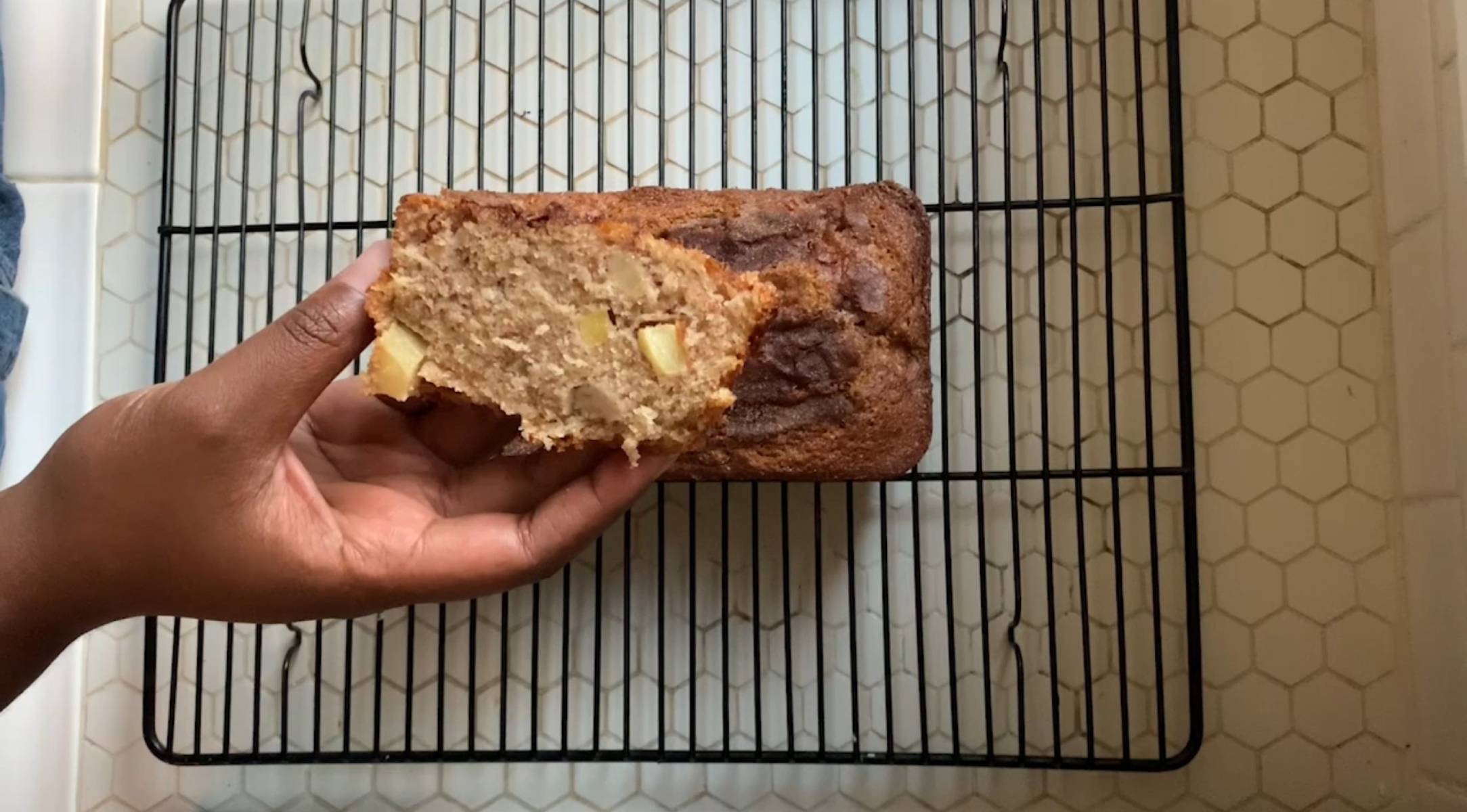 Intro to Quick Breads – Videos – Mother Earth News